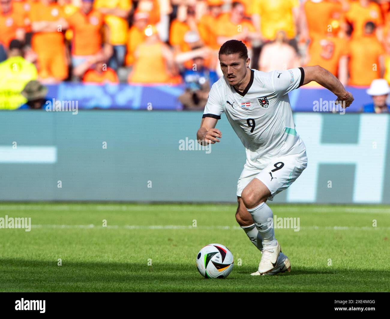 Marcel Sabitzer (Oesterreich, #09) am Ball, GER, Netherlands (NED) vs Austria (AUT), Fussball ...