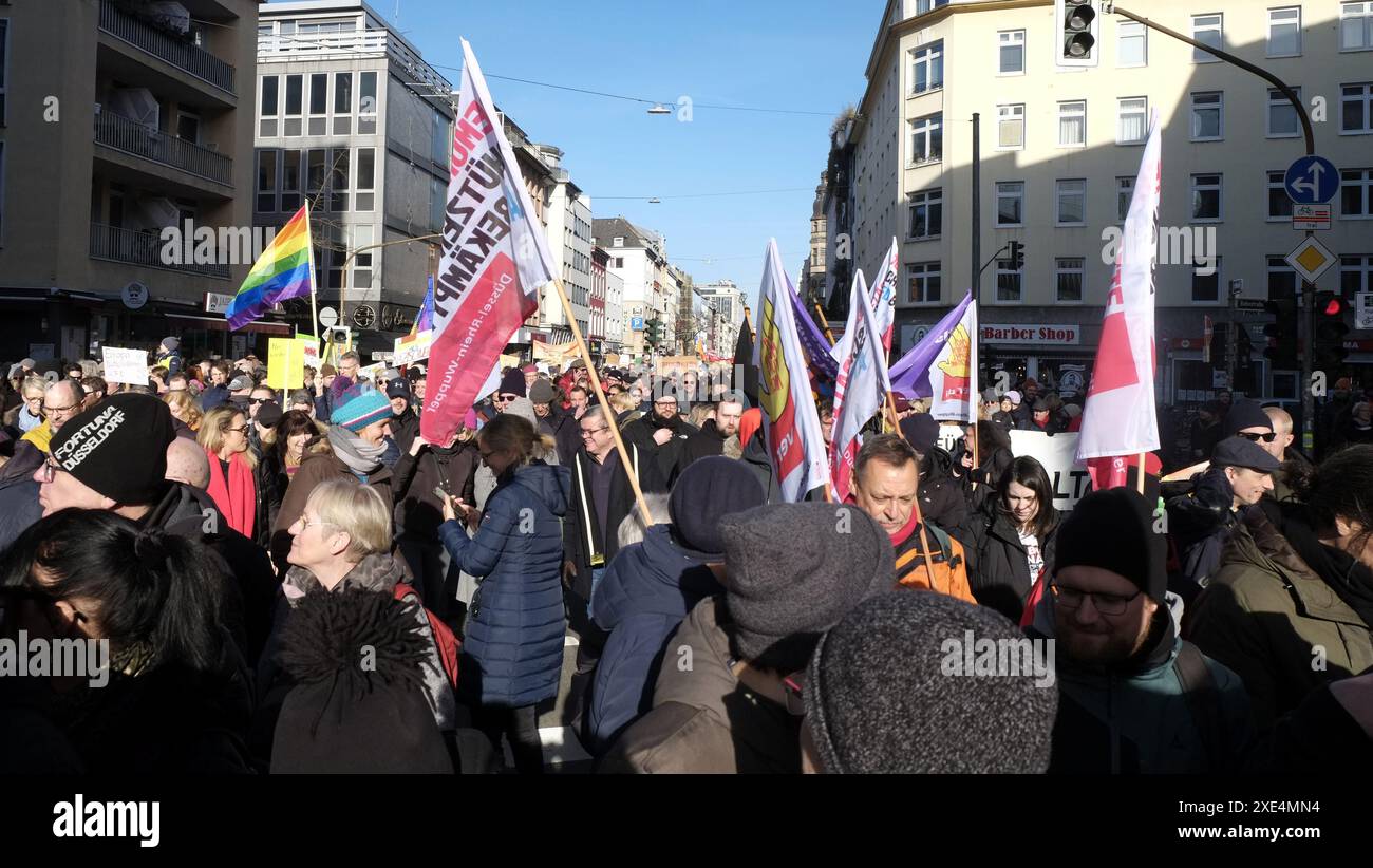 Demonstration against right-wing extremism Stock Photo - Alamy