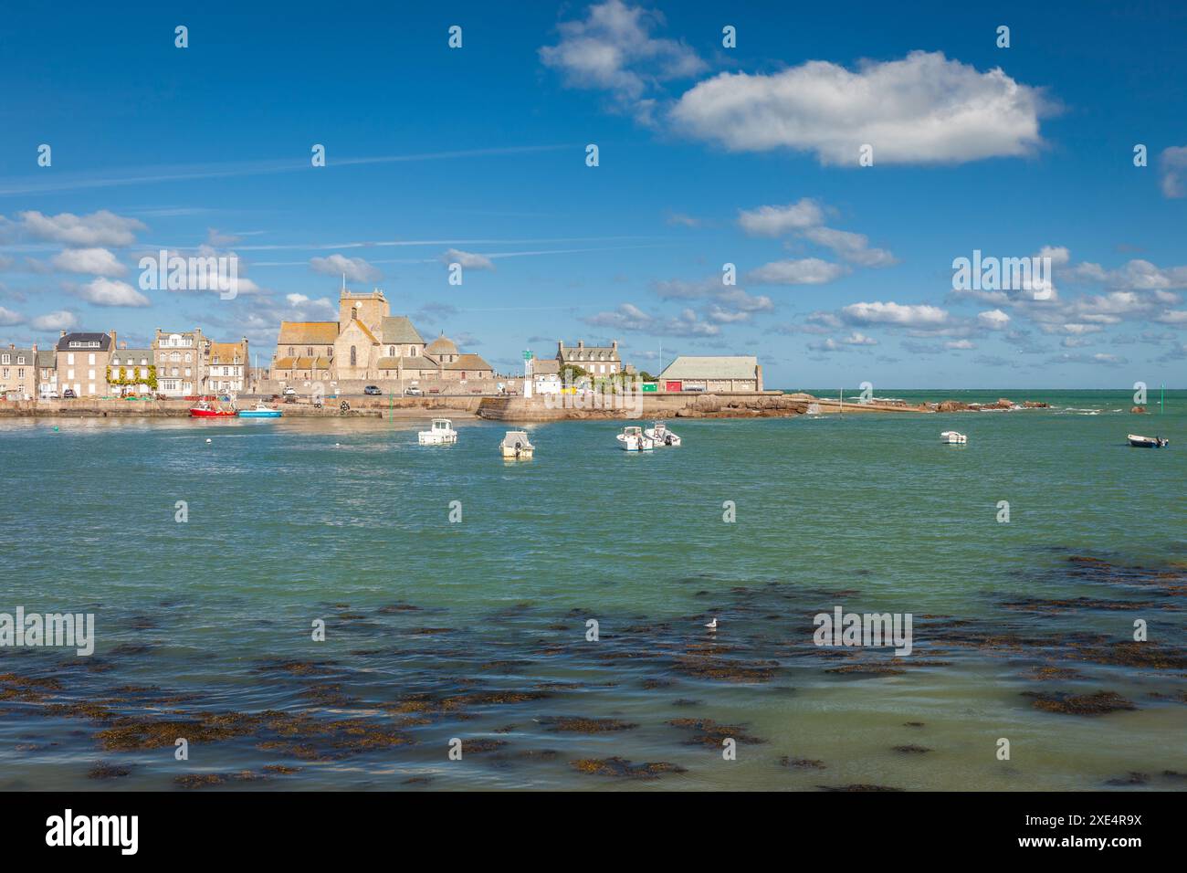 Port of barfleur hi-res stock photography and images - Alamy