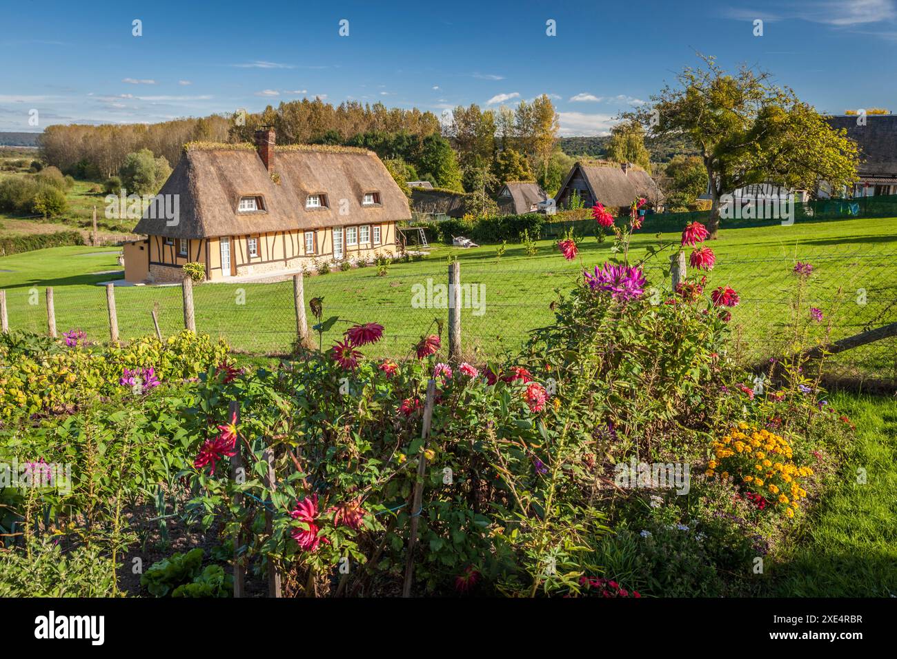 geography / travel, France, Normandy, Historic cottage in Marais ...