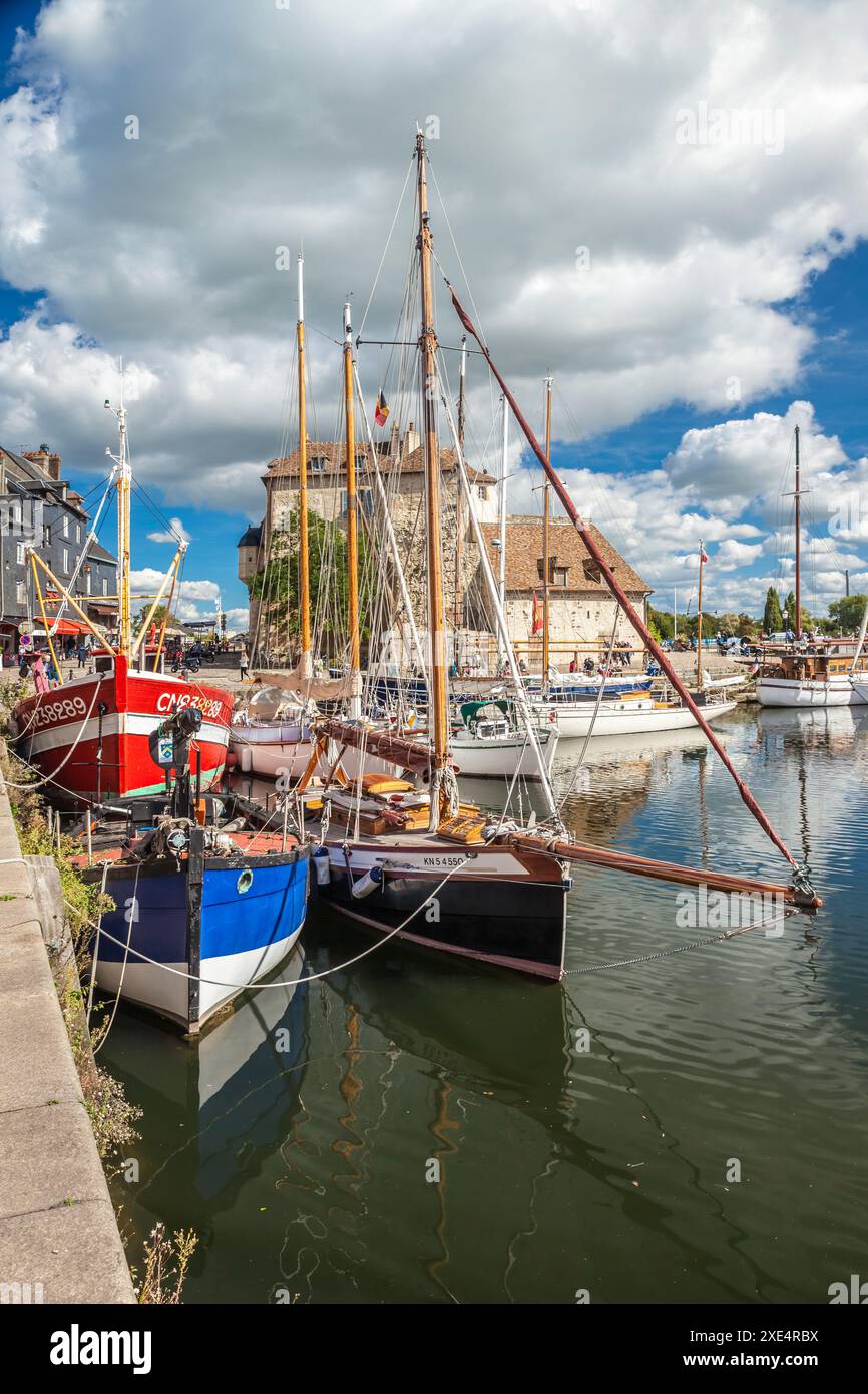 geography / travel, France, Normandy, Sailing boats in Honfleur old ...