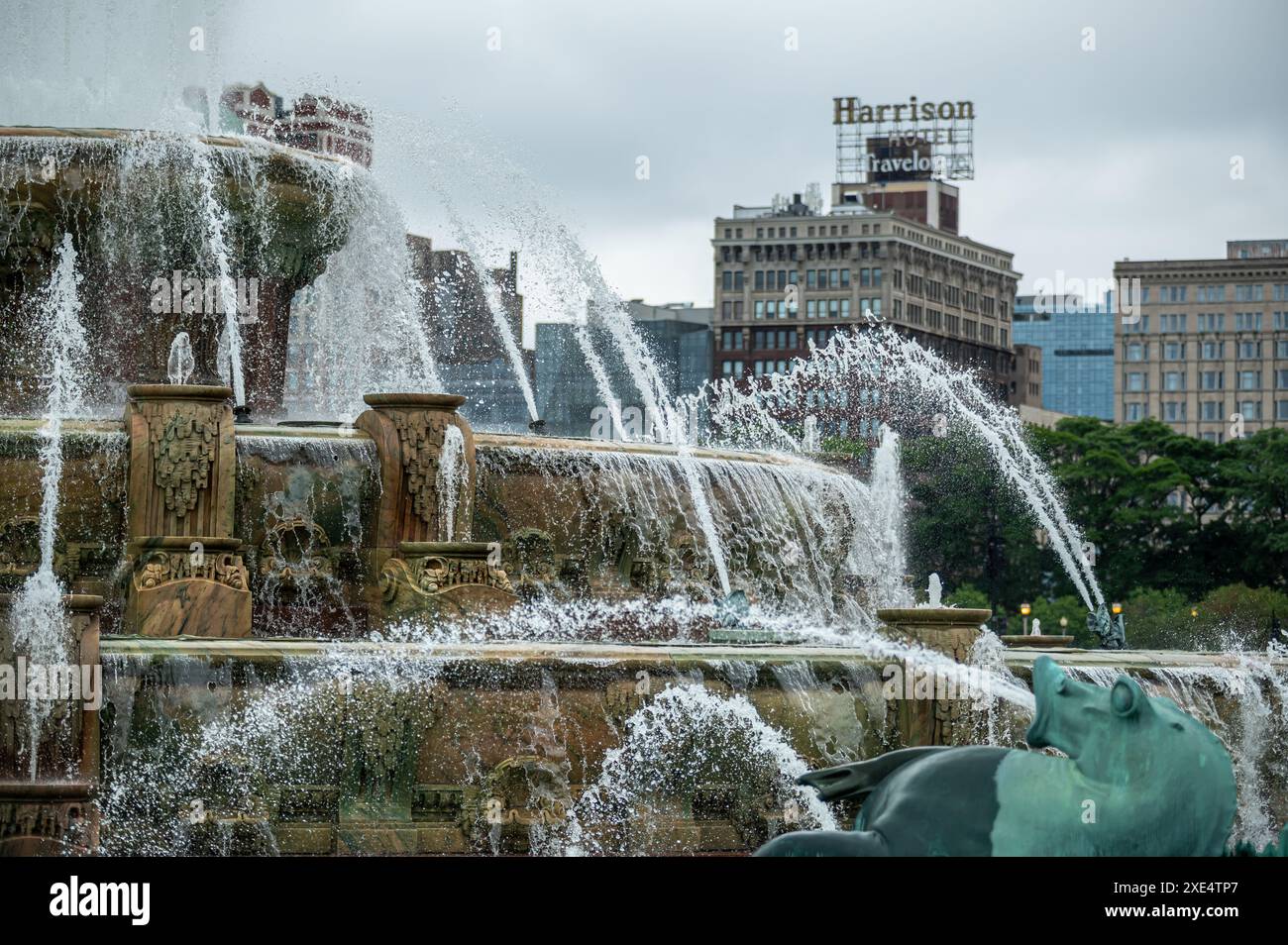 Fountain in the city on a beautiful cloudy afternoon. Chicago, Illinois ...