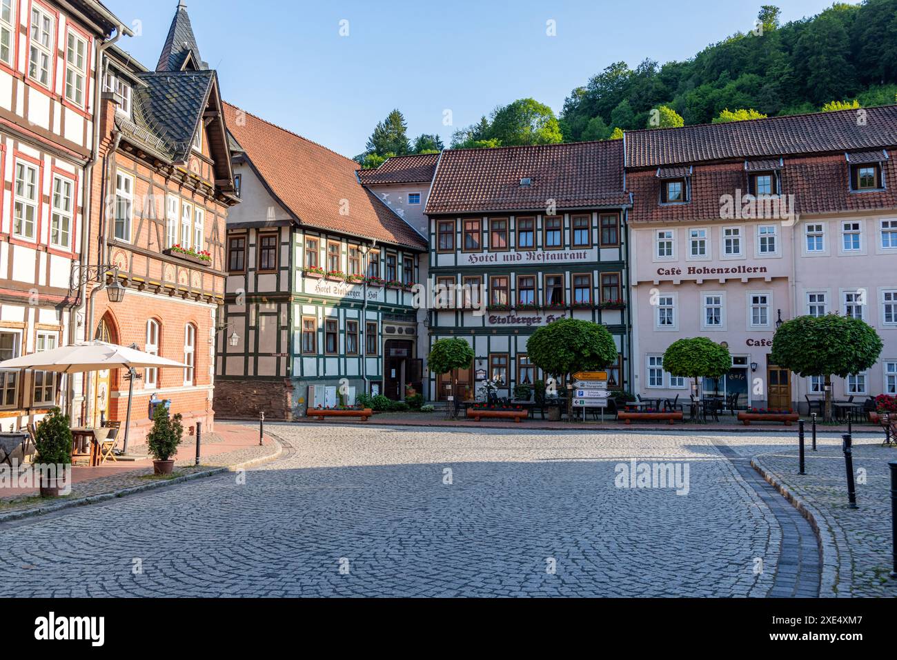 Pictures from the historic half-timbered town of Stolberg in the Harz ...