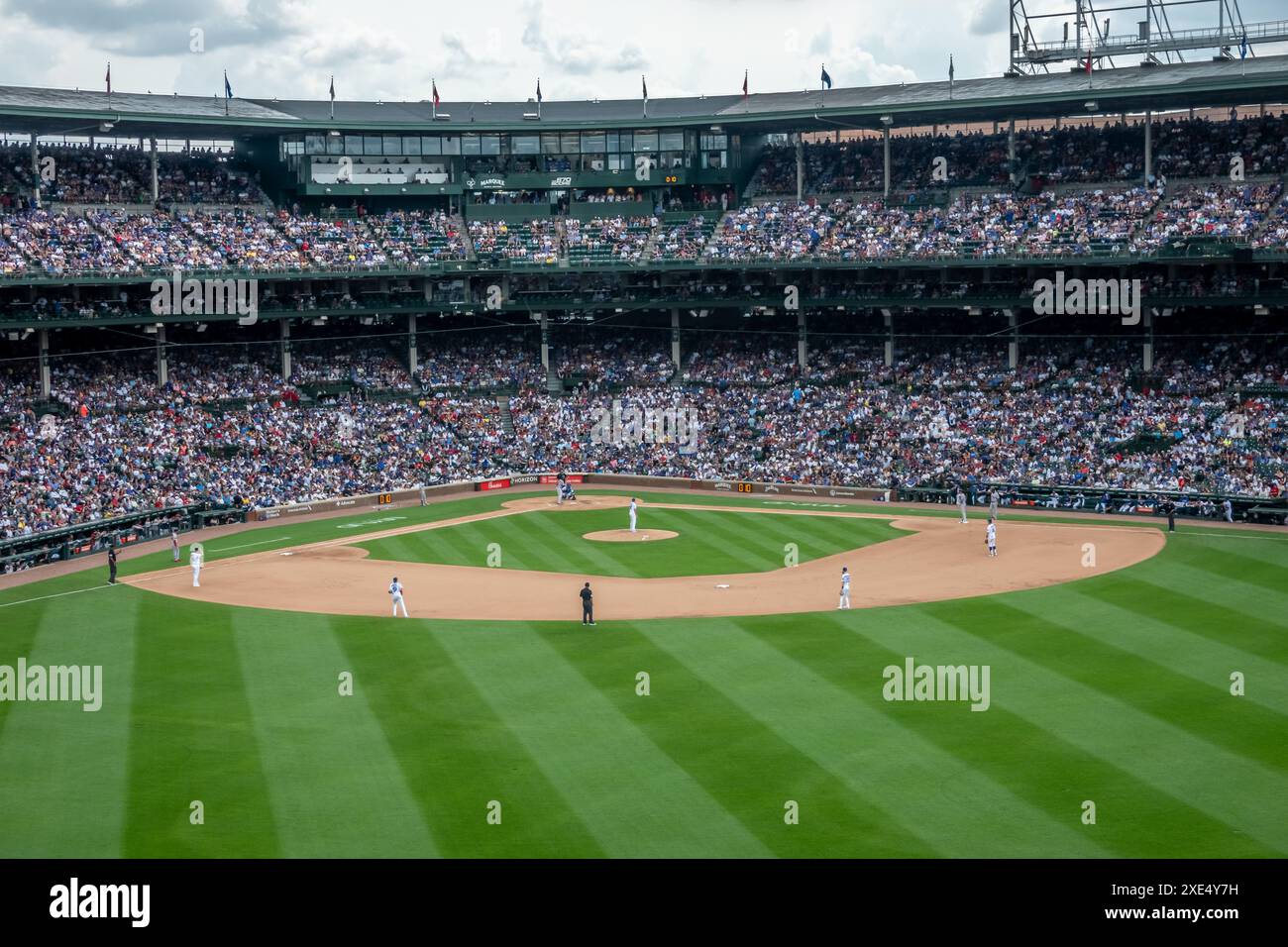 Chicago Cubs Wrigley Field Baseball stadium scenes Stock Photo - Alamy