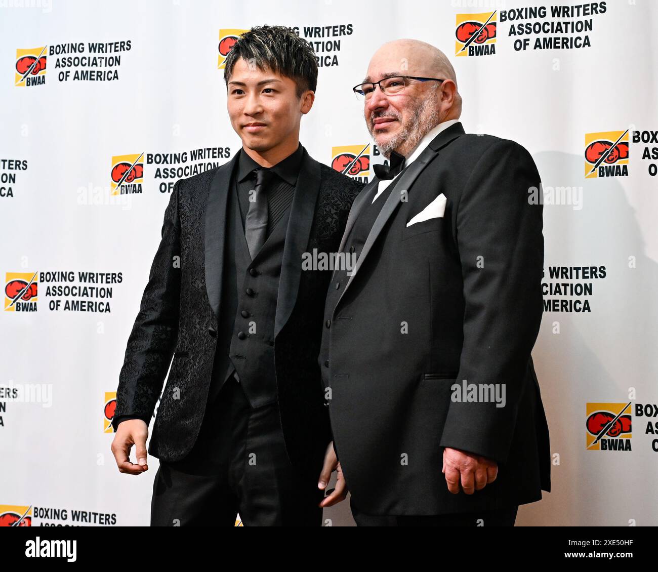 2023 Sugar Ray Robinson Award (BWAA Fighter of the Year) winner Naoya ...