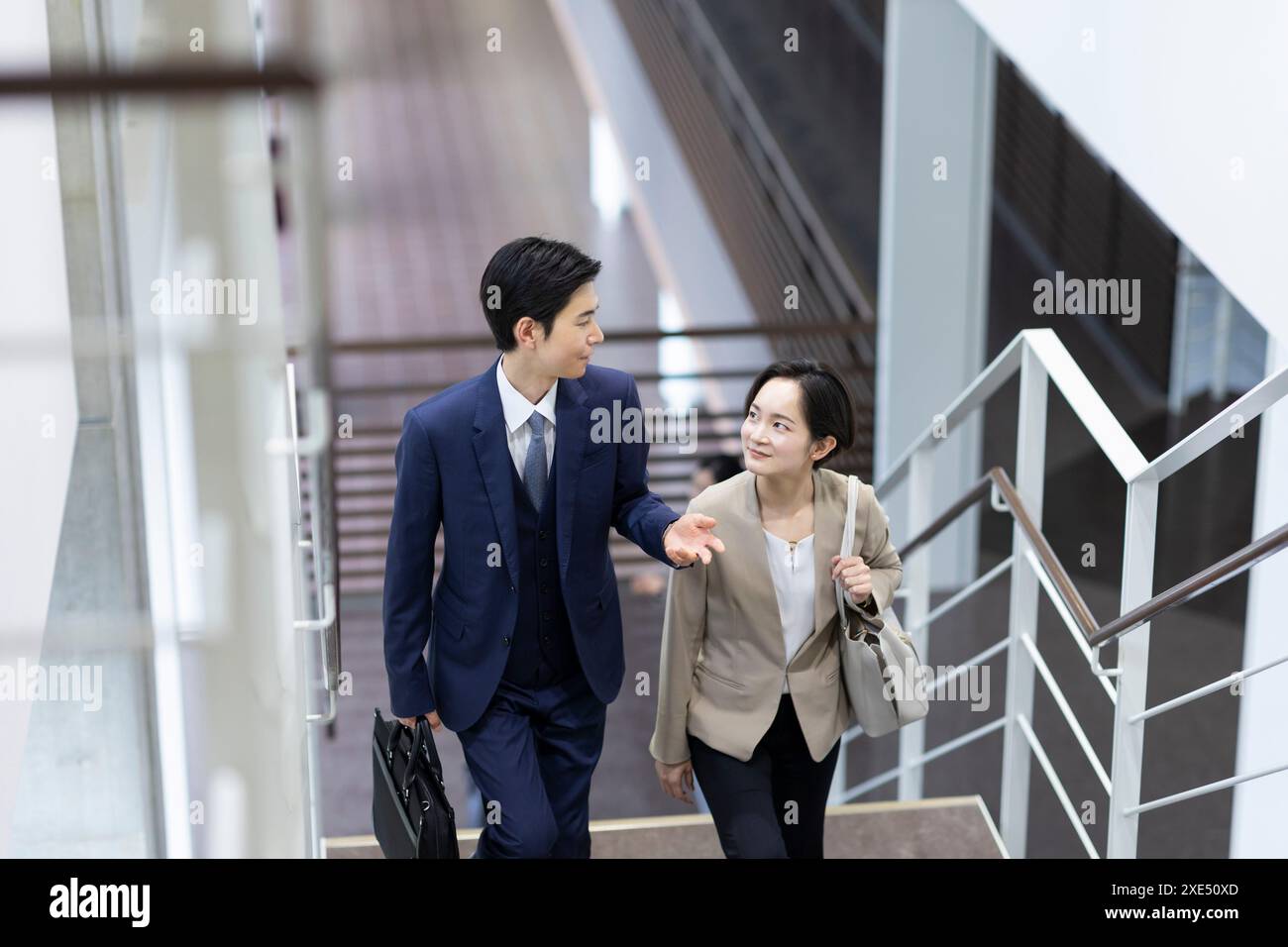 Business people having a conversation Stock Photo - Alamy
