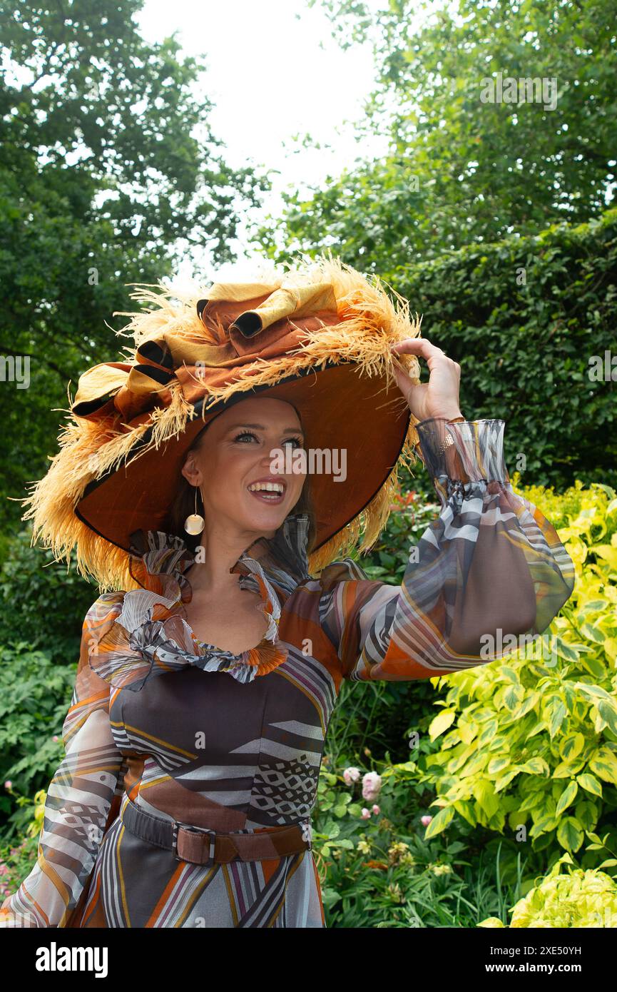 Ascot, UK. 22nd June, 2024. Allegra Seymour wears a vintage hat to ...