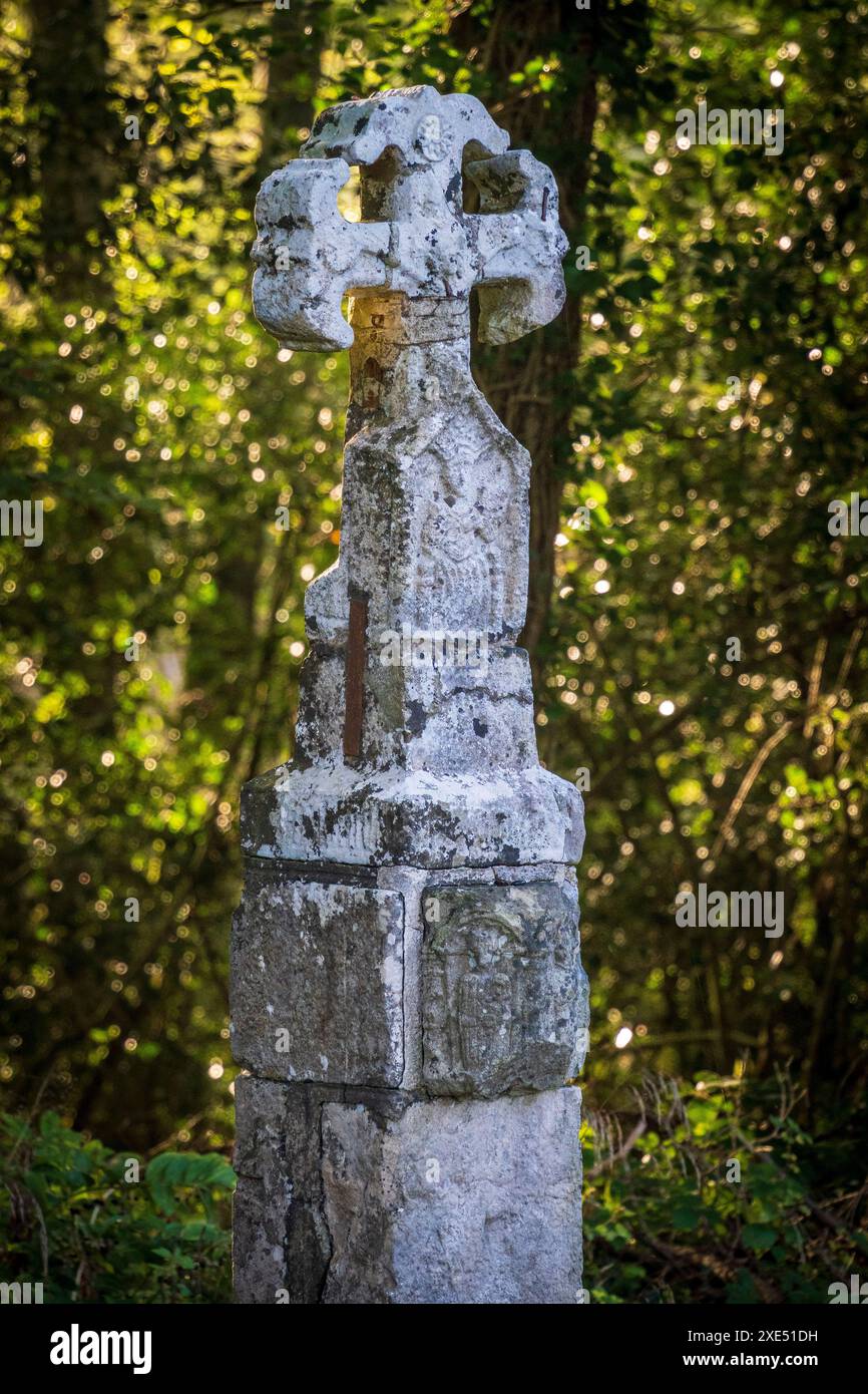 Pilgrims cross hi-res stock photography and images - Alamy