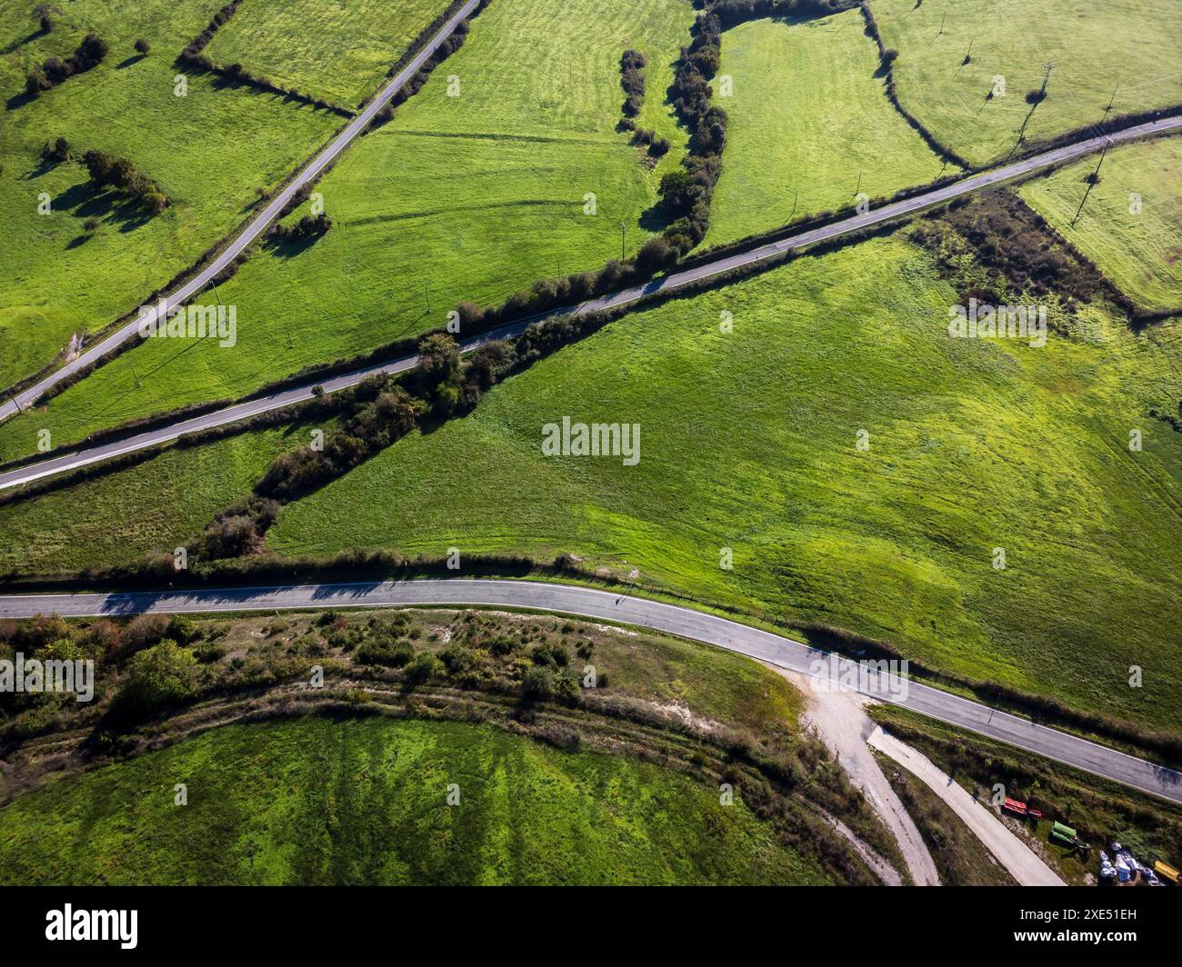 Birds eye view countryside between hi-res stock photography and images ...