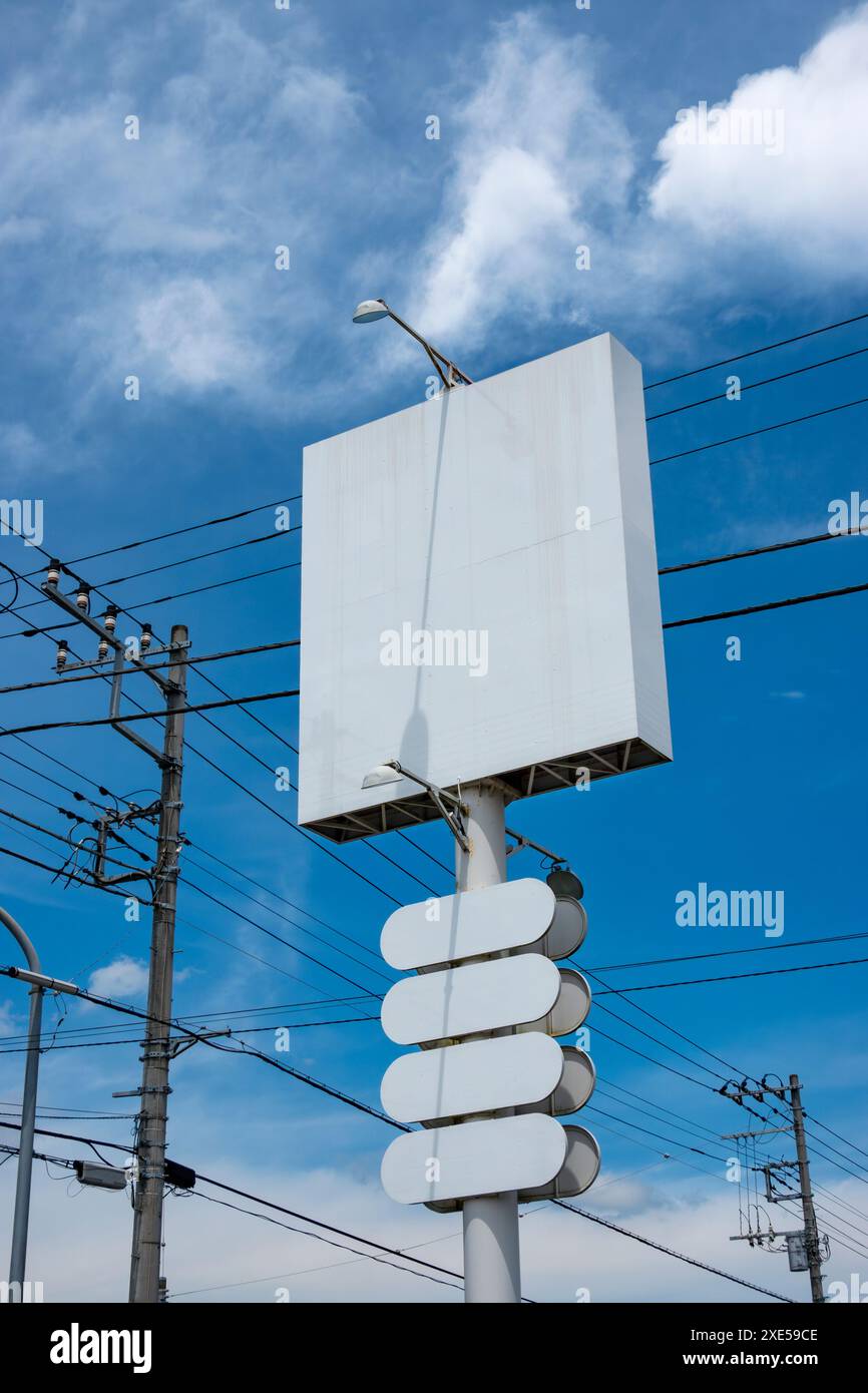 Signboard roadside hi-res stock photography and images - Alamy