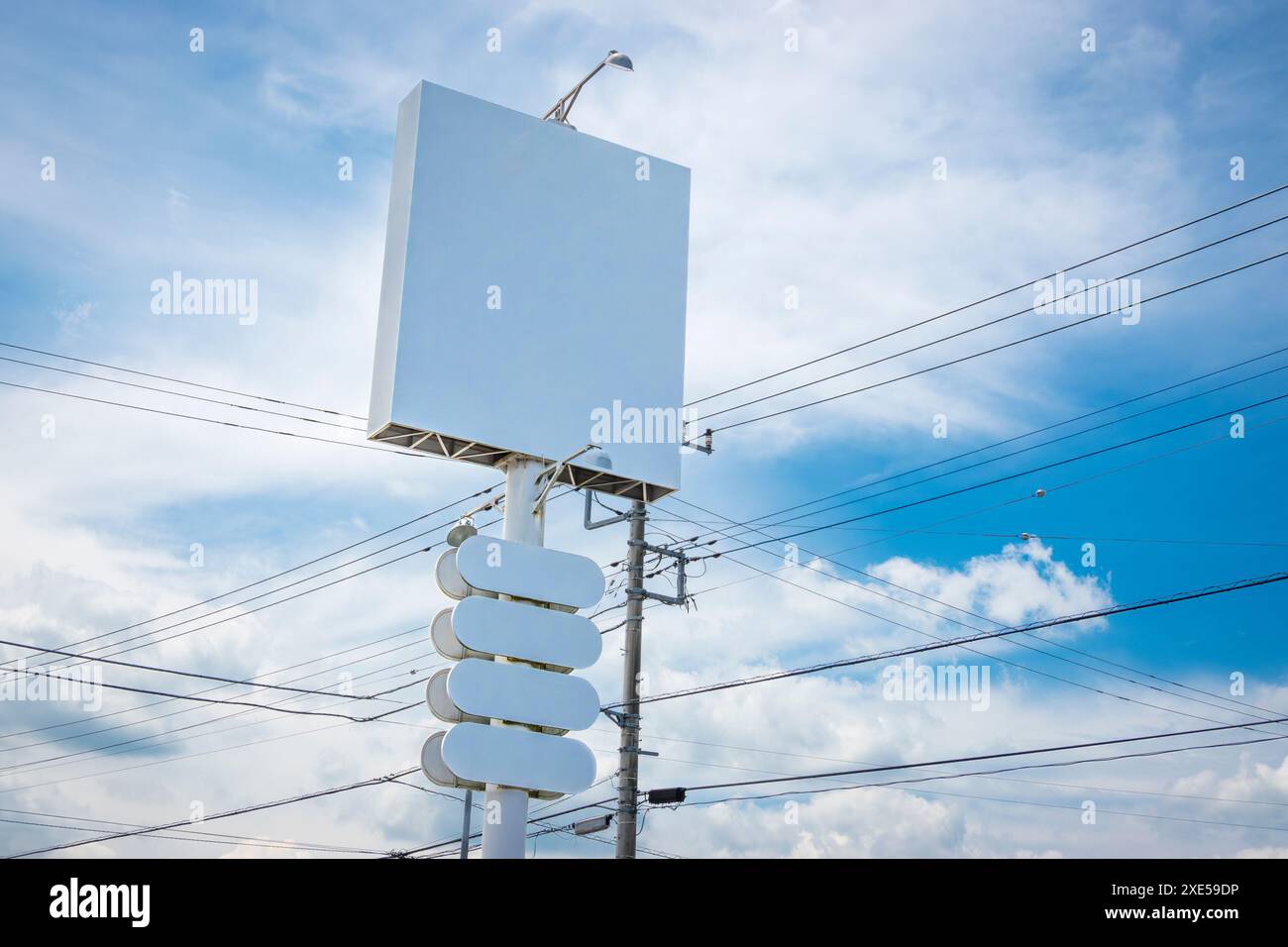 Signboard roadside hi-res stock photography and images - Alamy