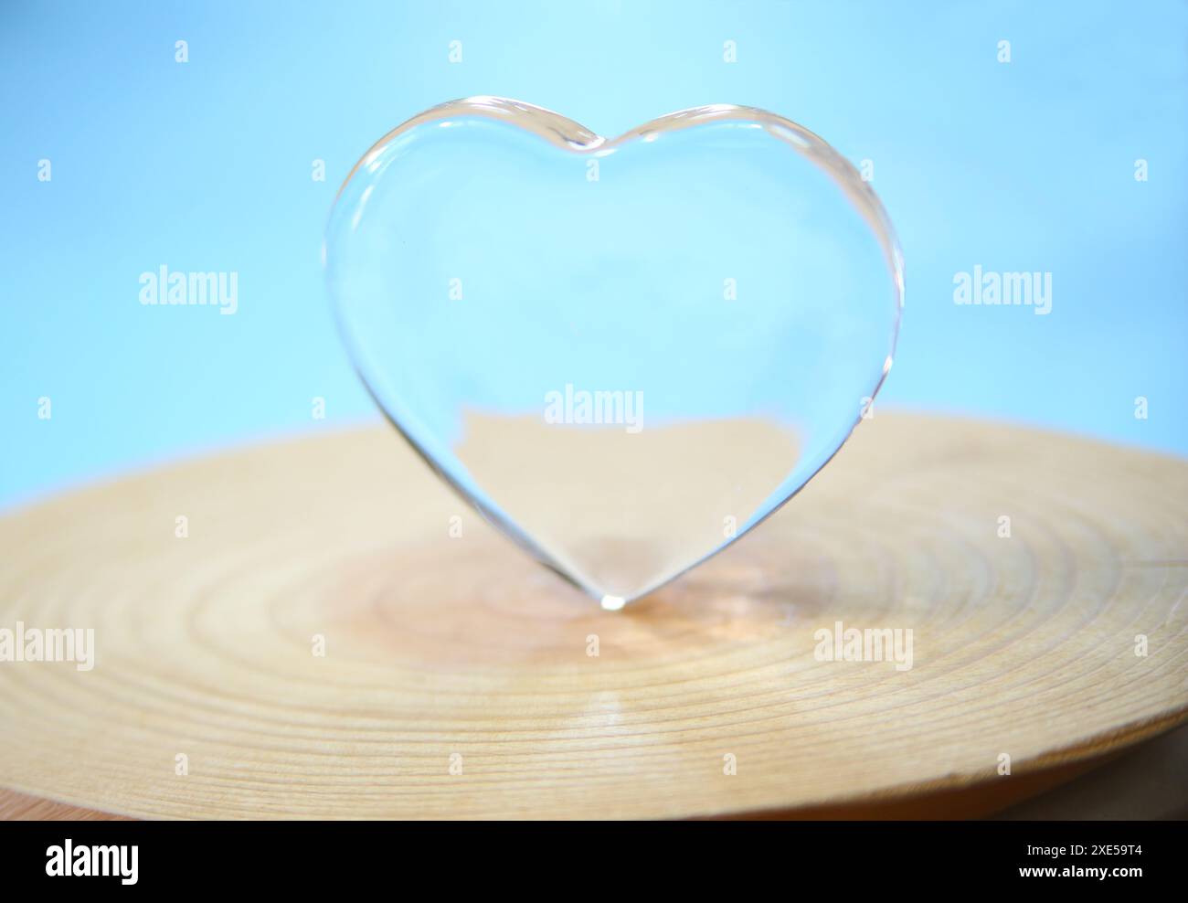 Heart craft hi-res stock photography and images - Alamy