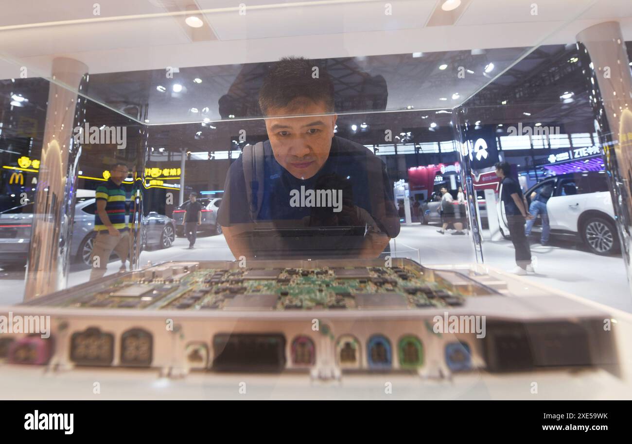 SHANGHAI, CHINA - JUNE 26, 2024 - Visitors visit NIO's central ...