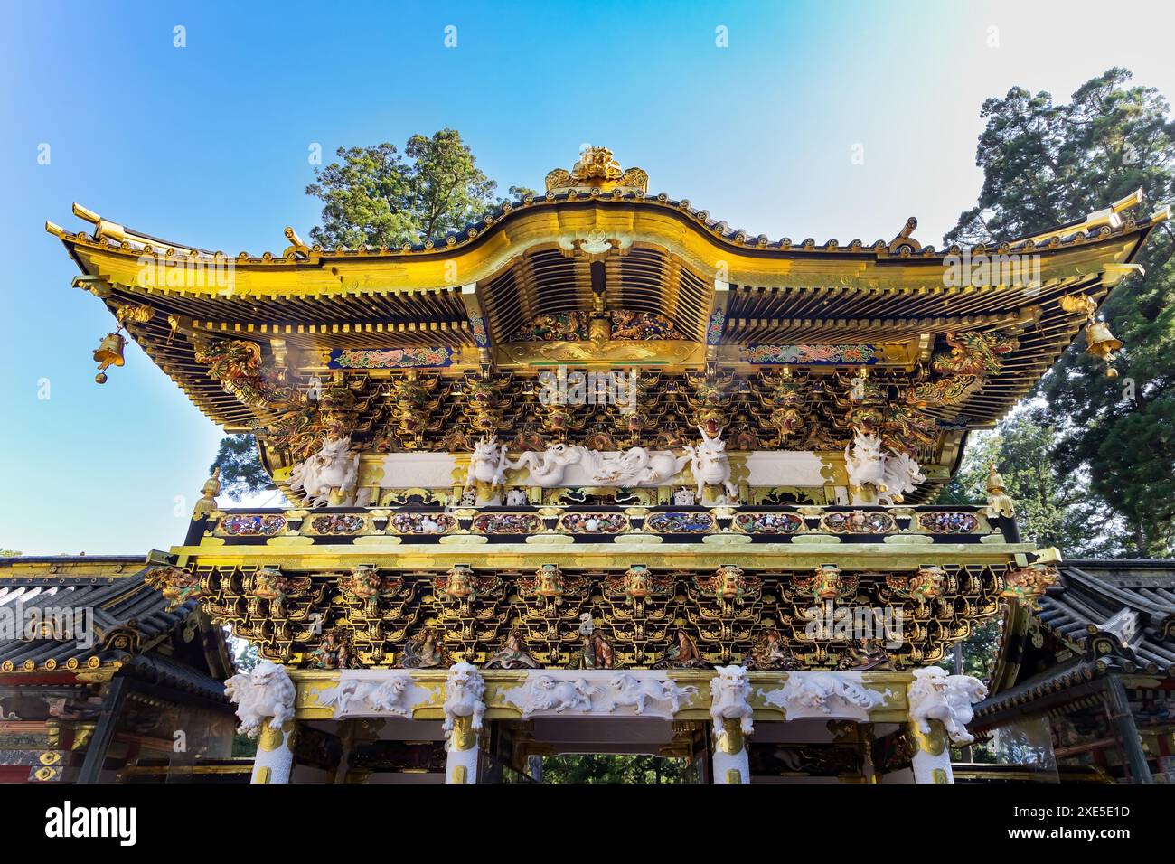 Gilded structure hi-res stock photography and images - Alamy
