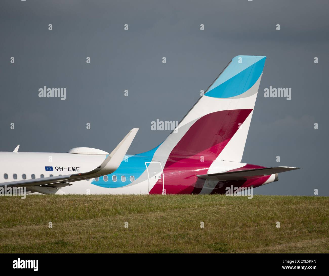 Tail airbus a320 birmingham airport hi-res stock photography and images ...