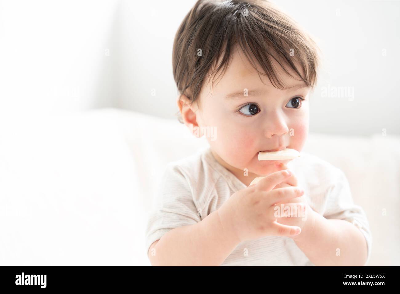 Baby cracker hi-res stock photography and images - Alamy