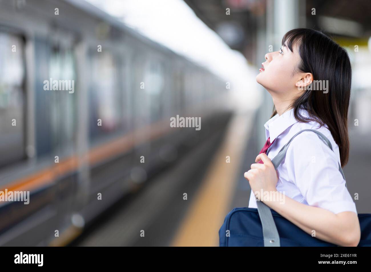 School commute train hi-res stock photography and images - Alamy