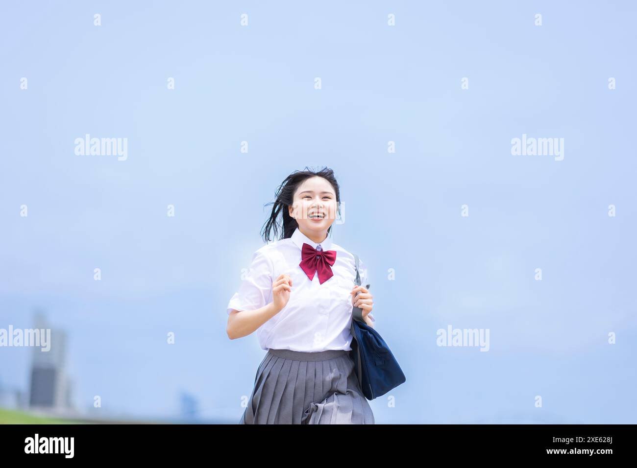 High school students running Stock Photo - Alamy