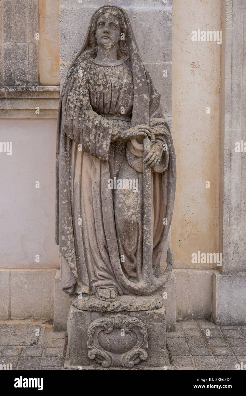 Groups of roman catholic saints hi-res stock photography and images - Alamy