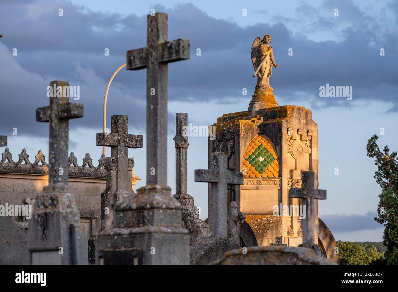 Modernist mausoleum of the Bestard family Stock Photo - Alamy