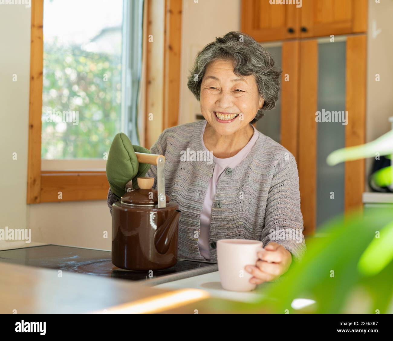 Making chores fun hi-res stock photography and images - Alamy