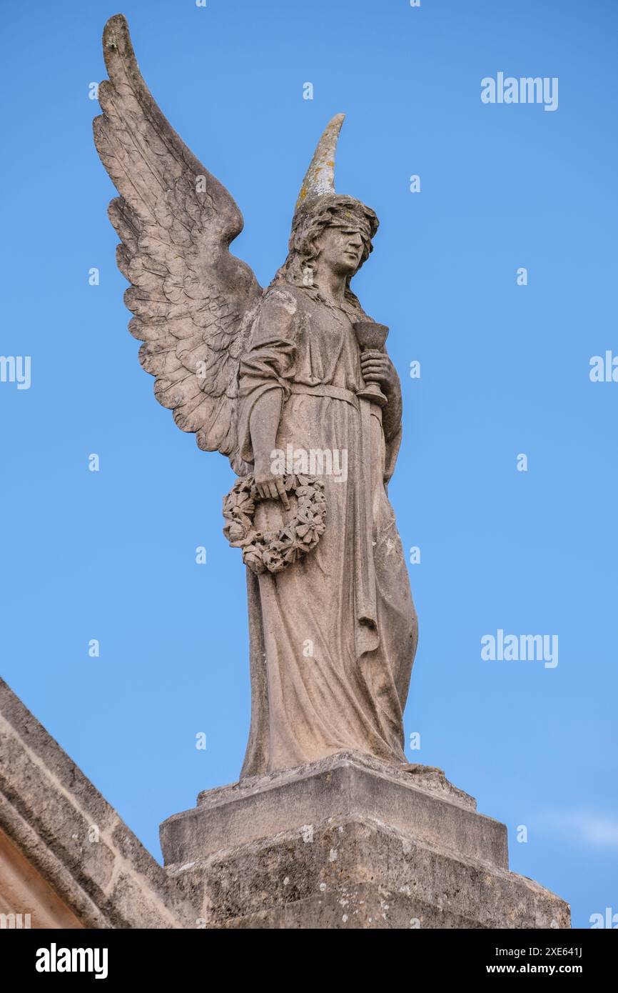 Angels of the main portal Stock Photo - Alamy