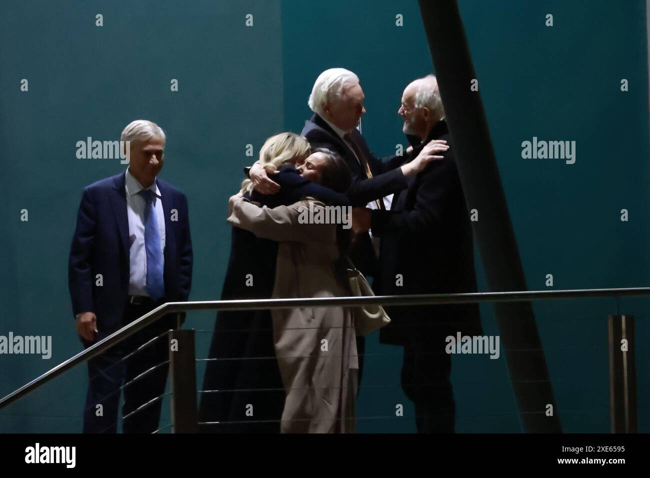 WikiLeaks founder Julian Assange embraces his father, John Shipton ...