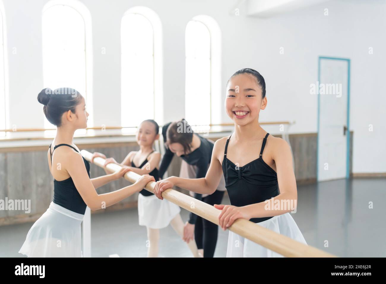 Children presentation ballet hi-res stock photography and images - Alamy