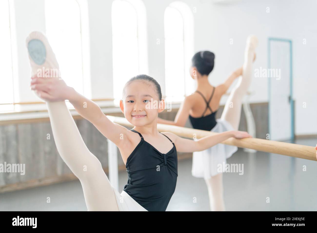 Children presentation ballet hi-res stock photography and images - Alamy