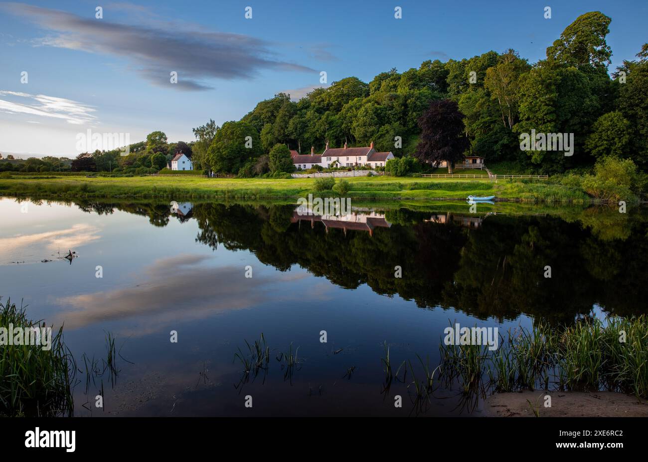 Norham boathouse hi-res stock photography and images - Alamy
