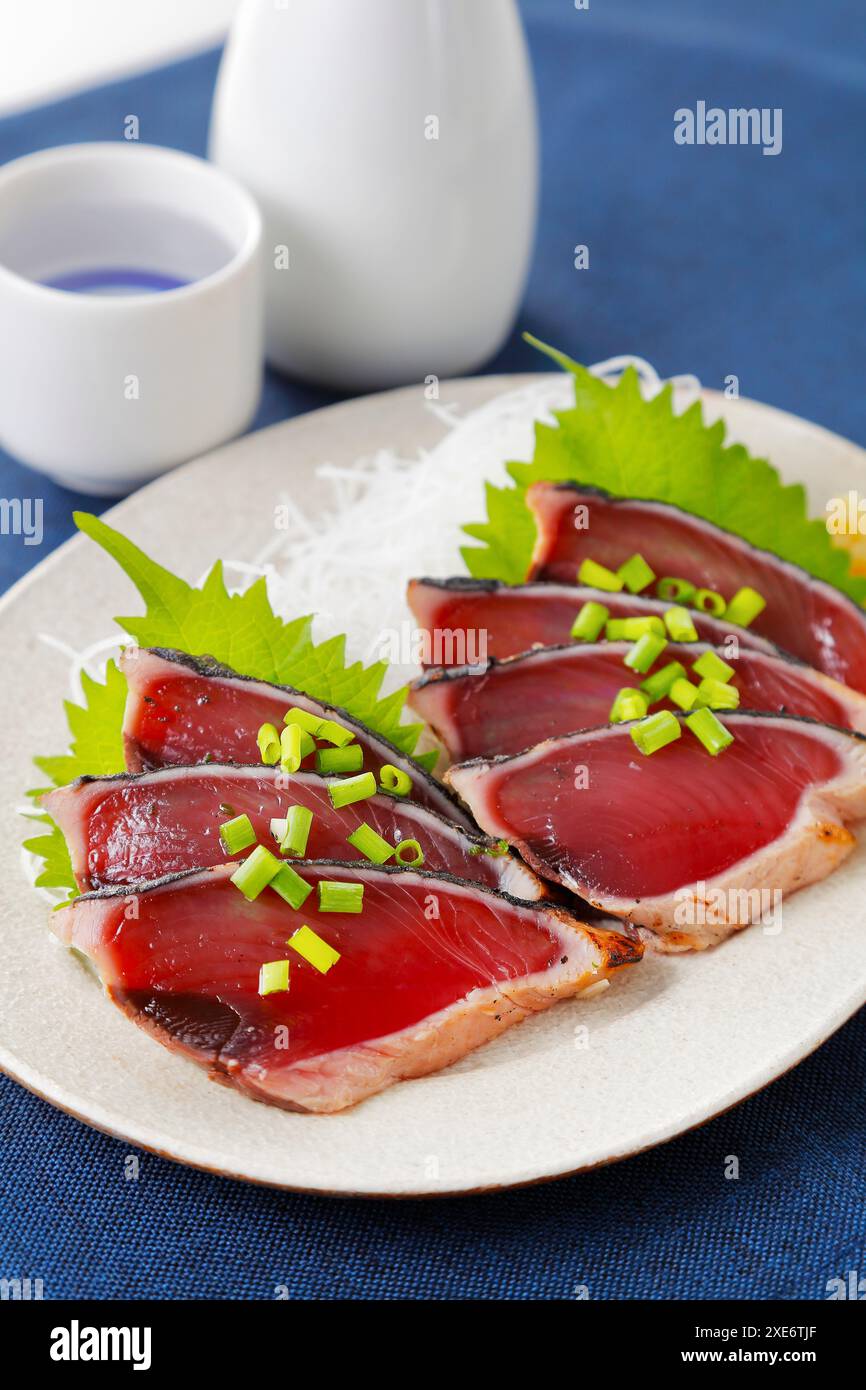 Bonito tataki amino acids hi-res stock photography and images - Alamy