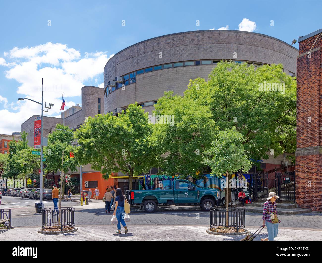 NYC Chinatown: 100 Hester Street, aka 36 Forsyth Street, holds three ...