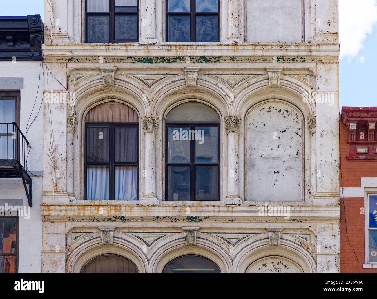 NYC Chinatown: 97 Bowery, a NYC landmark cast iron loft building, is in ...