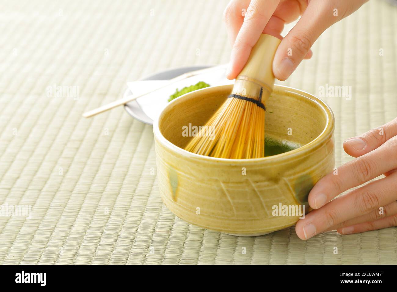 Making matcha tea Stock Photo - Alamy
