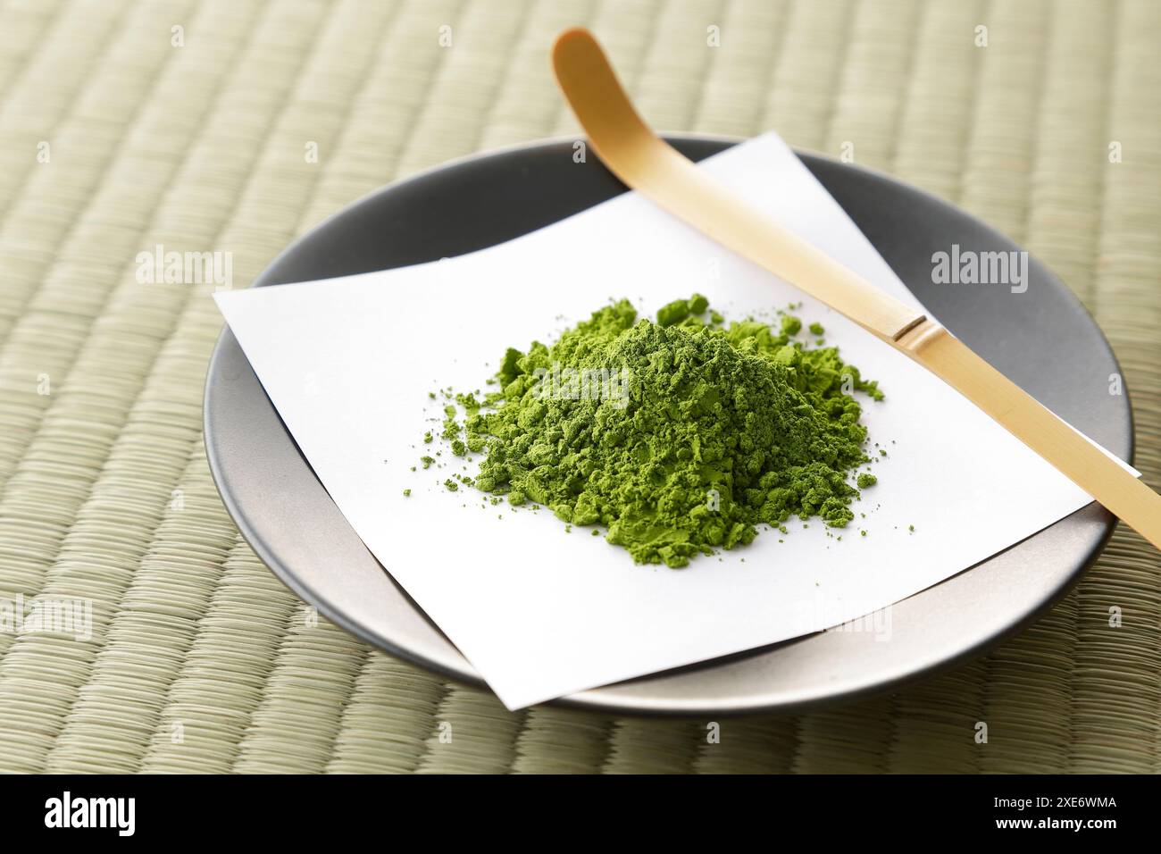 Matcha tools hi-res stock photography and images - Alamy