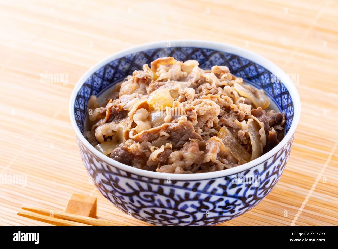 Gyudon, Japanese beef bowl Stock Photo - Alamy