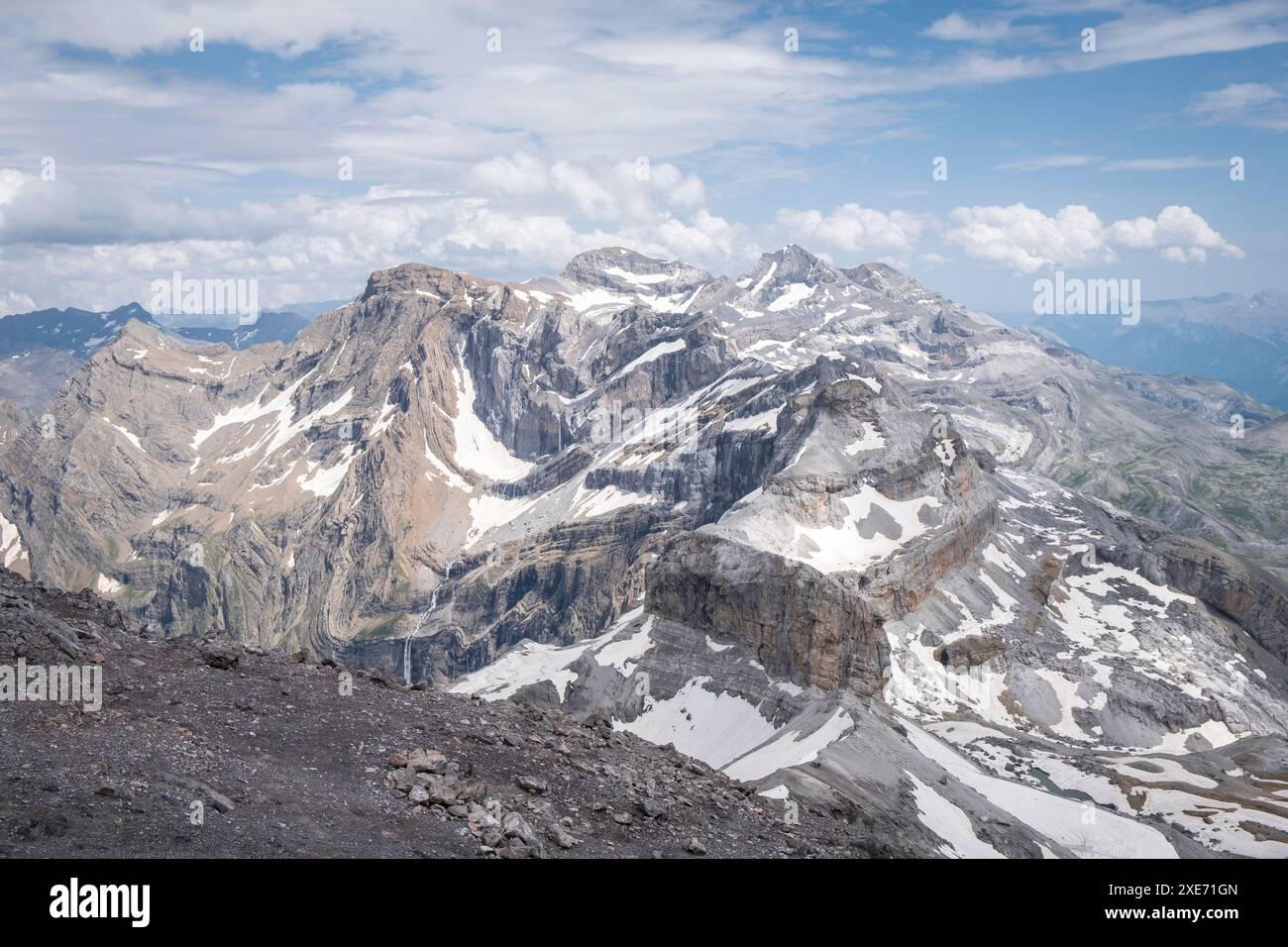 Monte perdido hiker hi-res stock photography and images - Alamy