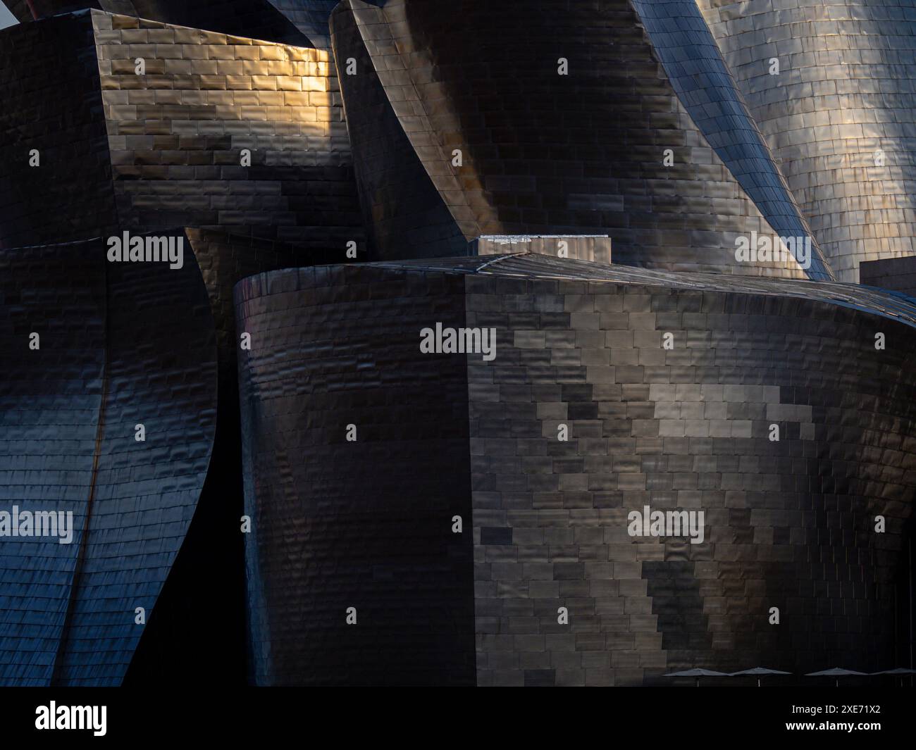 Guggenheim art museum hi-res stock photography and images - Alamy