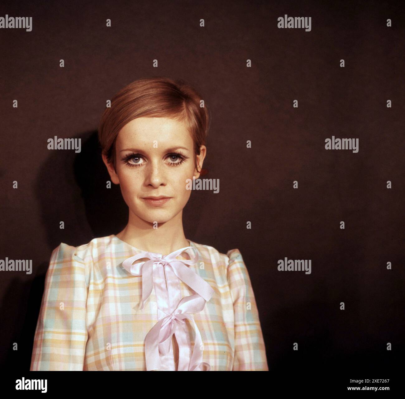 Headshot of British model Twiggy in 1967. Location unknown. (AP Photo ...