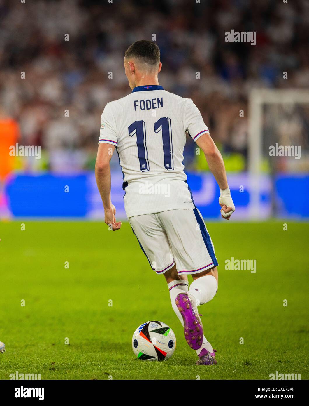Phil foden england 2023 hi-res stock photography and images - Alamy