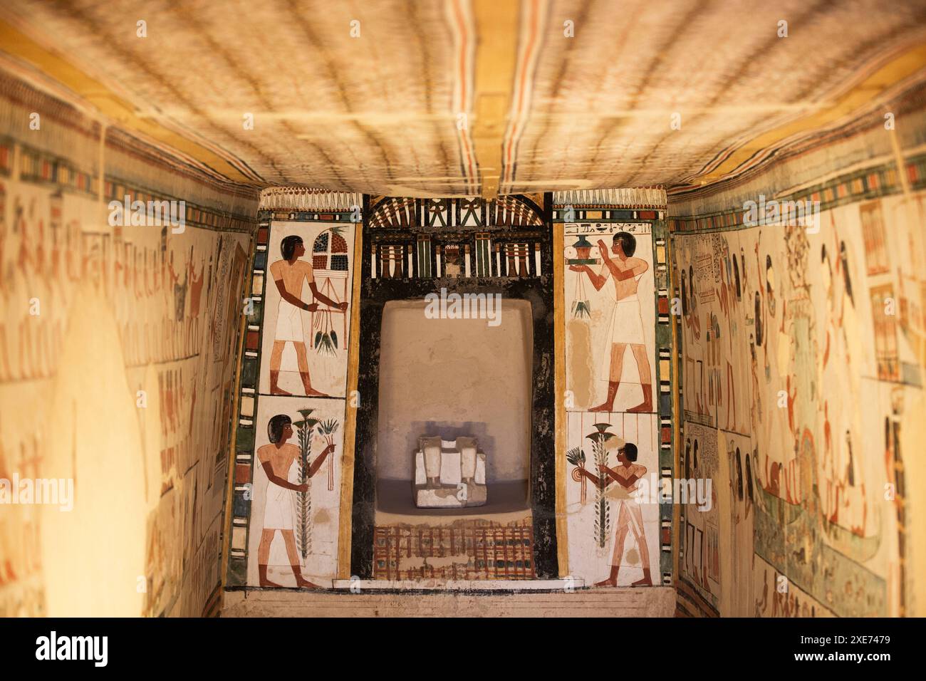 The Longitudinal Chamber, Tomb of Menna, TT69, Tombs of the Nobles ...