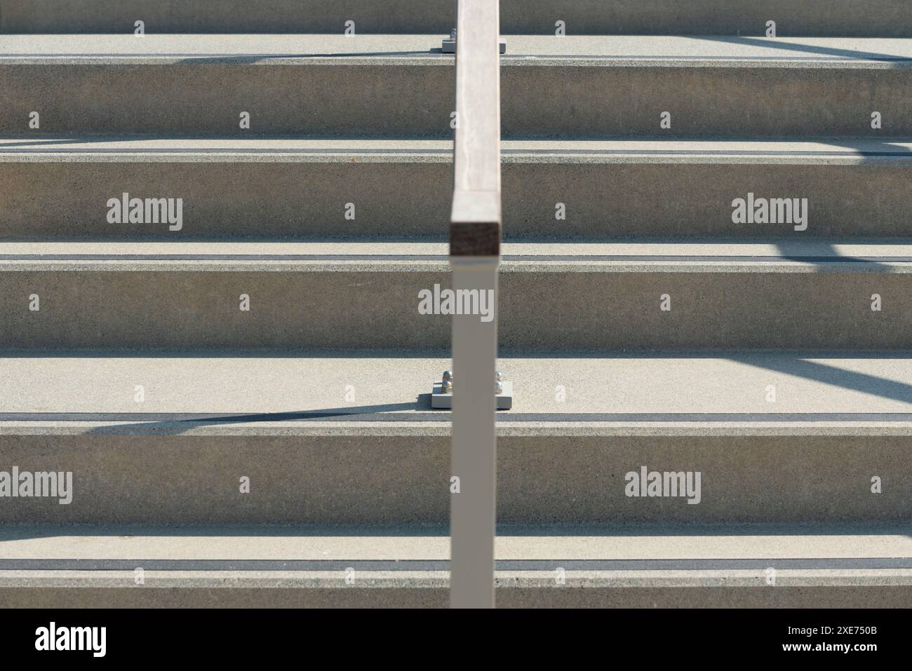 Symmetrical rail perspective hi-res stock photography and images - Alamy