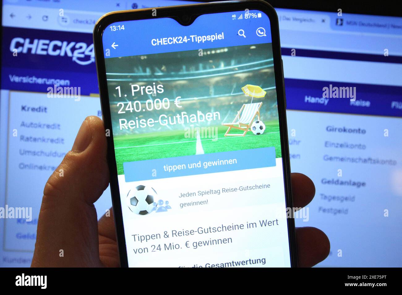 Trikotaktion hi-res stock photography and images - Alamy