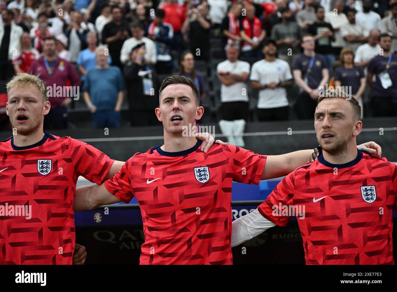 FRANKFURT AM MAIN, GERMANY - JUNE 20: Aaron Ramsdale, Dean Henderson ...