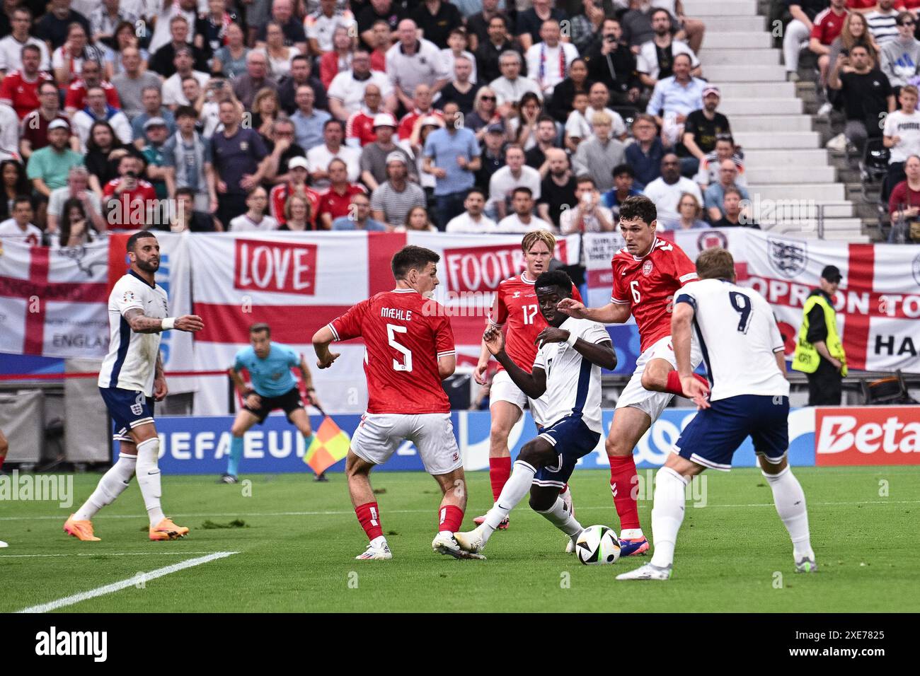 FRANKFURT AM MAIN, GERMANY - JUNE 20: Kyle Walker, Bukayo Saka, Harry ...