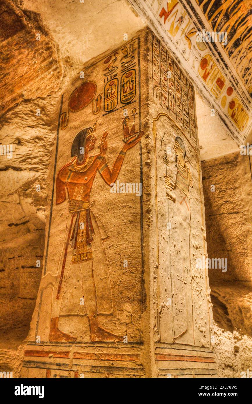 Relief of Pharaoh, Tomb of Rameses V and VI, KV9, Valley of the Kings ...