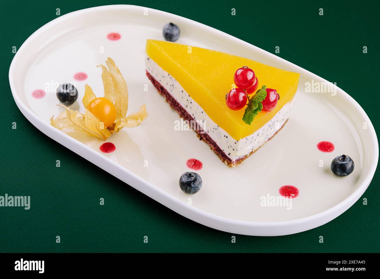 Tasty sweet poppy seed hi-res stock photography and images - Alamy