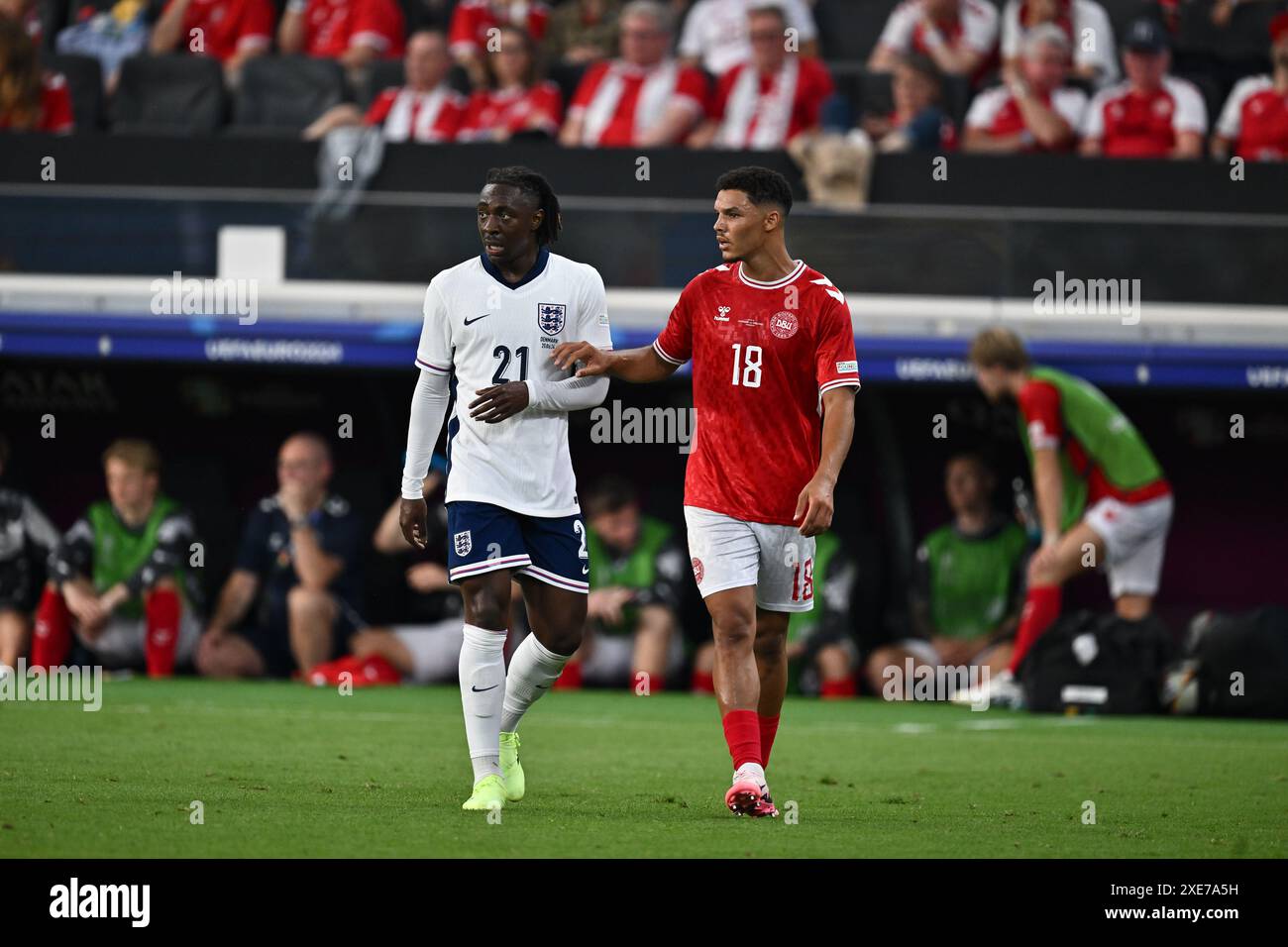 FRANKFURT AM MAIN, GERMANY - JUNE 20: Eberechi Eze, Alexander Bah ...