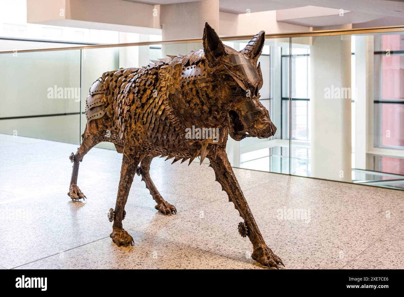 Recycled iron wolf Stock Photo - Alamy