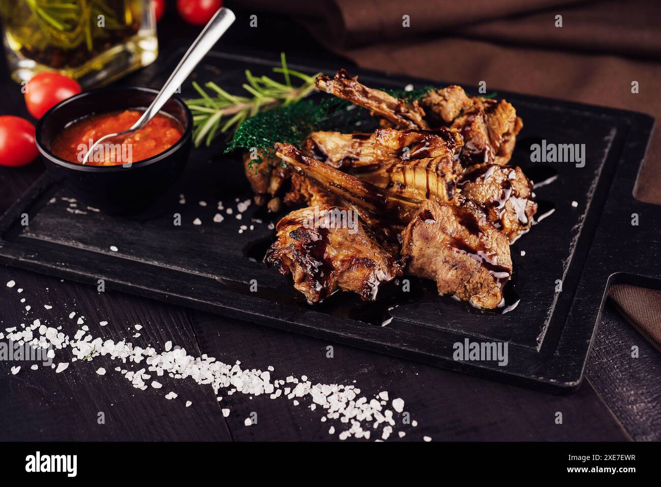 Bbq on board hi-res stock photography and images - Alamy
